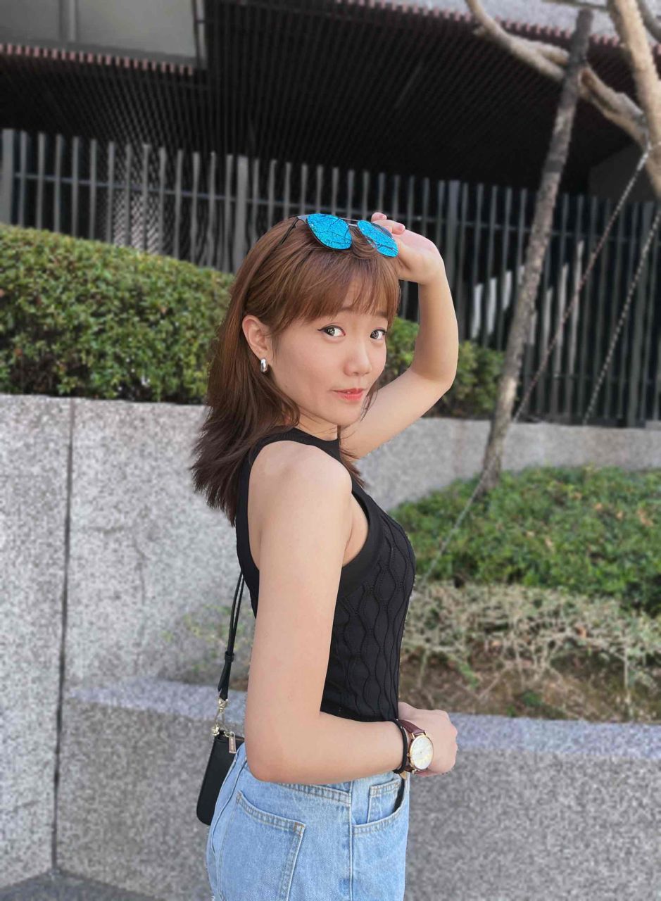 HÁI Career Women - Jamie, a Sports Journalist! – HÁI the label